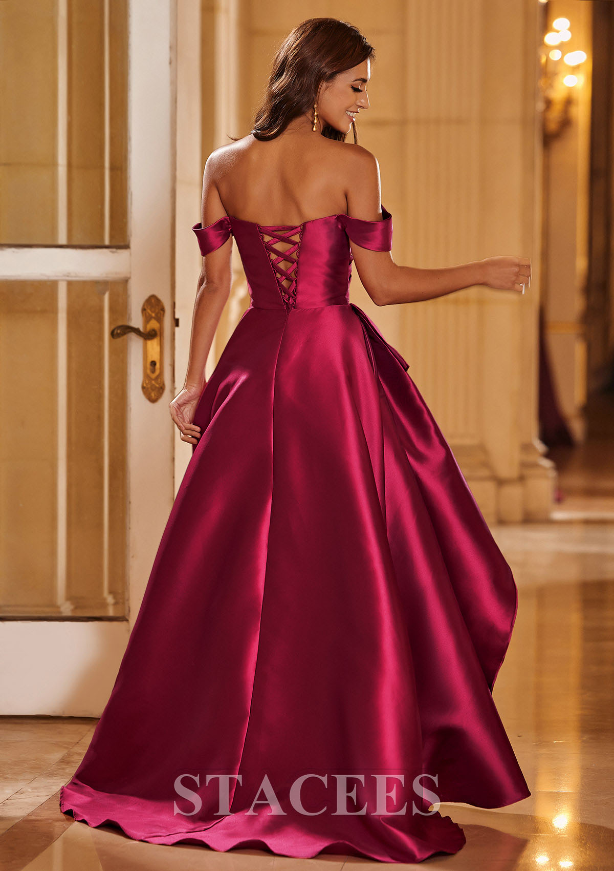 Trapèze épaule dénudée satin traîne balayage robe de bal S8271P - Robes ...